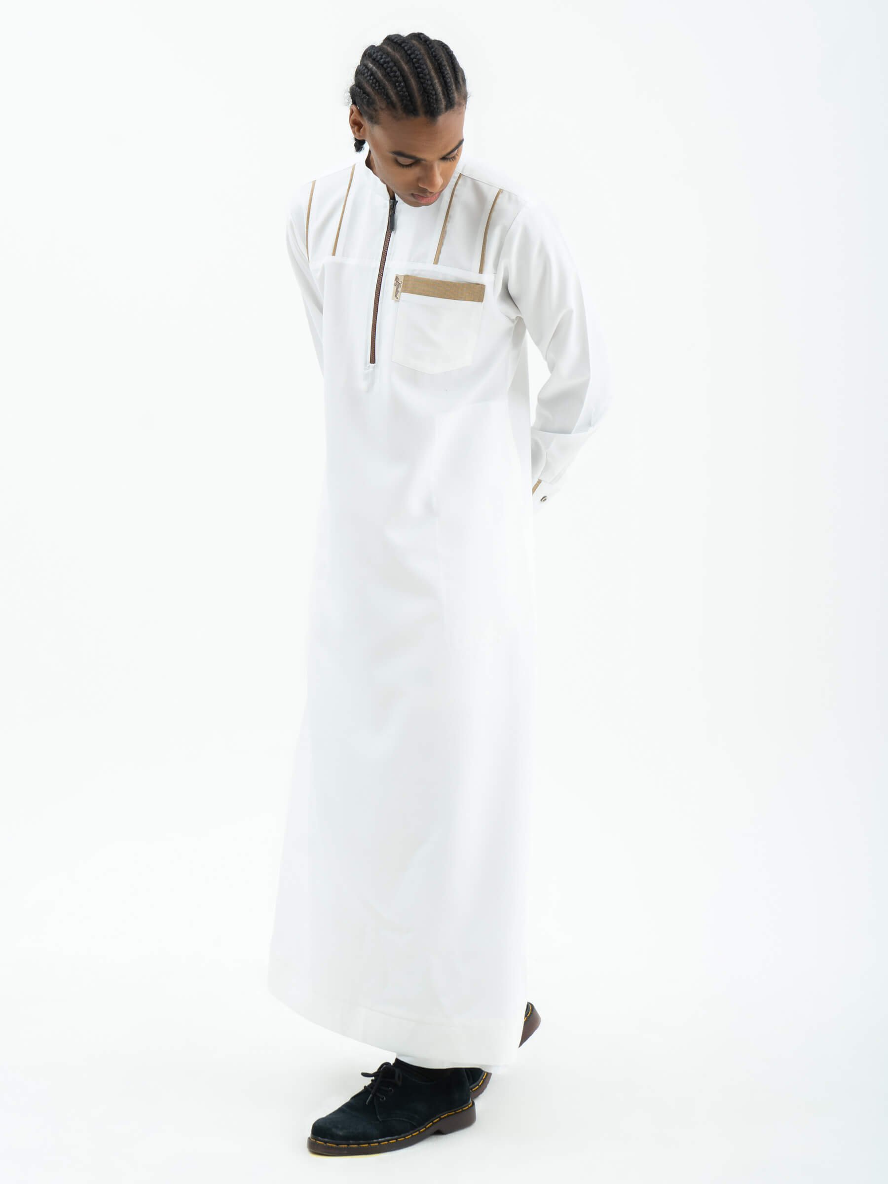 KAMILIANO JIVAA - RED THOBE - KAMILIANO